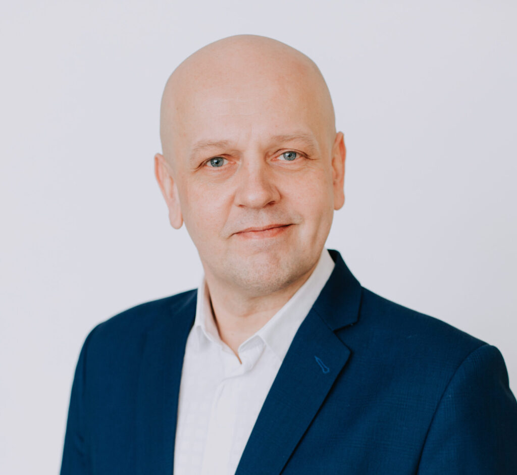 Contact - Rakvere EE